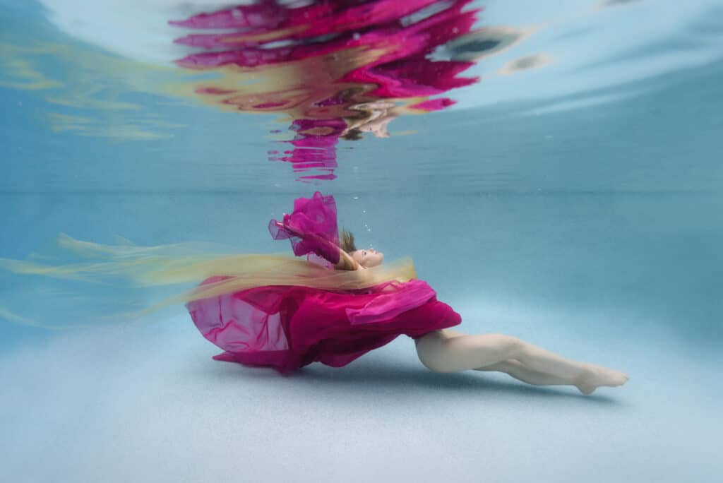 Underwater Self-Love Photographer, Sunshine Coast • Liz Harlin Photographic